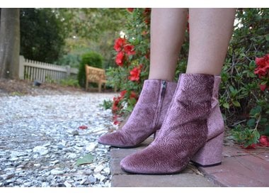 The Shoe Attic - The Shoe Attic